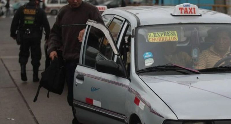 colectivo-taxi-compartido-lima-peru-espanol - Gringo Taxis